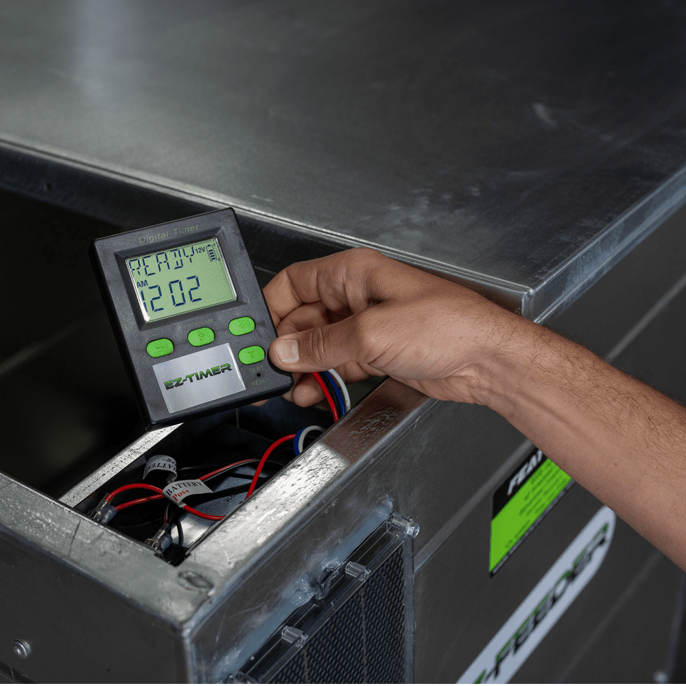 600-lb. Deer Feeder | 600-lb. EZ Broadcast Feeder