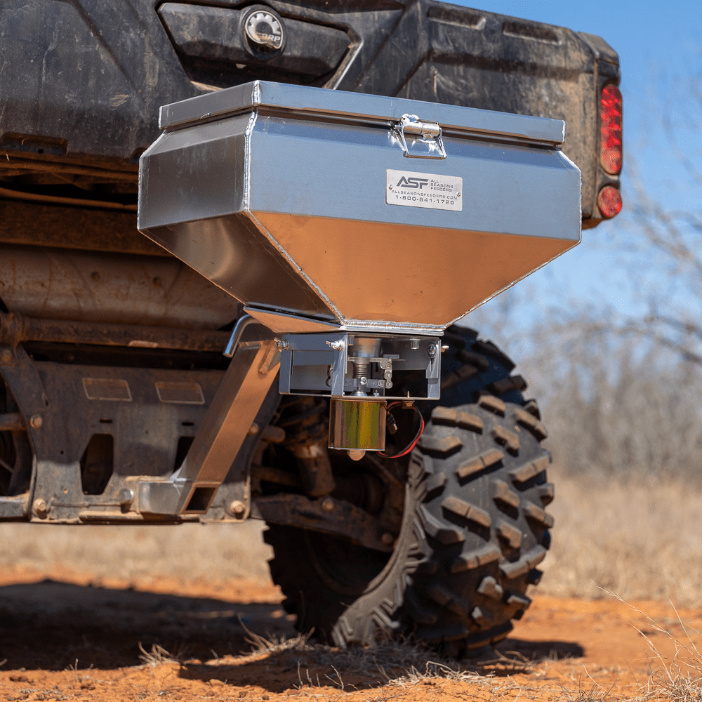 50-lb. Road Feeder | Silverback 50-lb. Tailgate Feeder